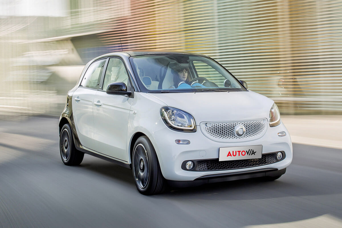 Choose Autovia's car rental at Bari Airport